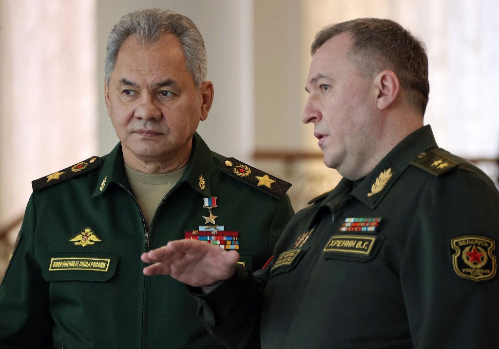Retired Russian Generals Criticize Putin Over Ukraine, Renew Call for ...