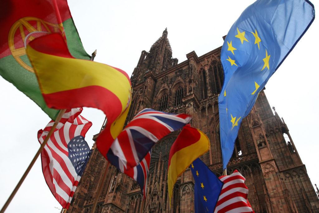 France Looks to New NATO Strategic Concept to Advance European Defense ...