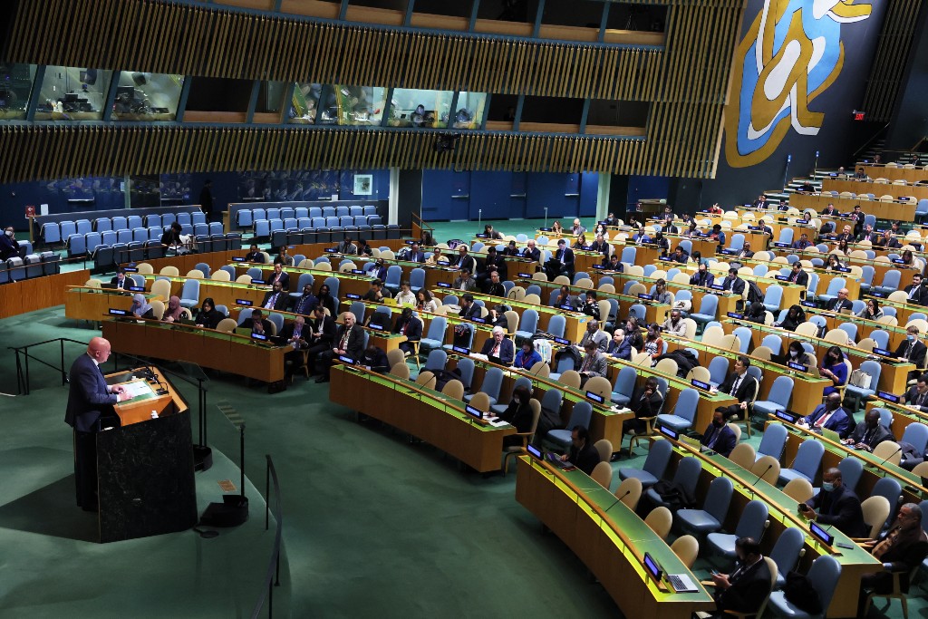 Historic UNGA Resolution Calls for Ukraine Reparations