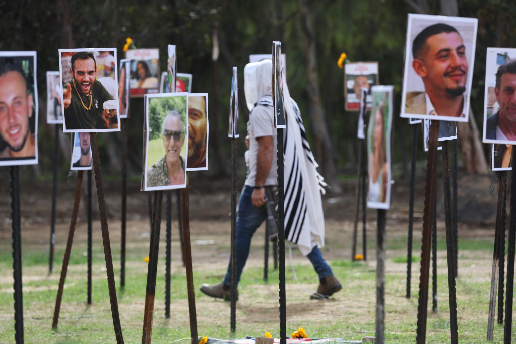 A Plea to the International Law Community: On De-Humanizing and the ...