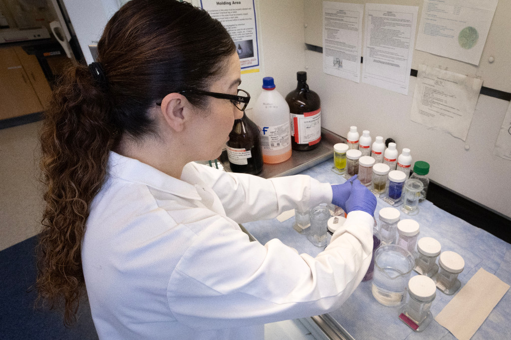 Carla leclercq of leaks late 20s genuine buoyant body